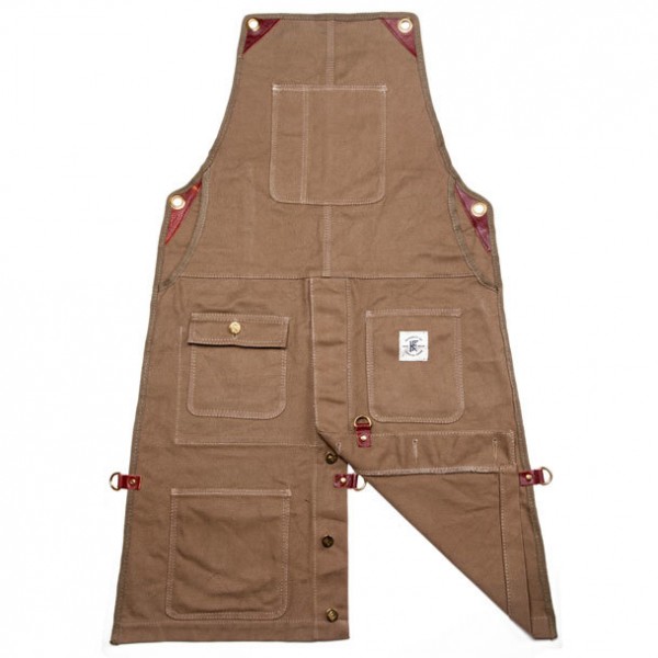 Knife & Flag Aprons | The Coolector