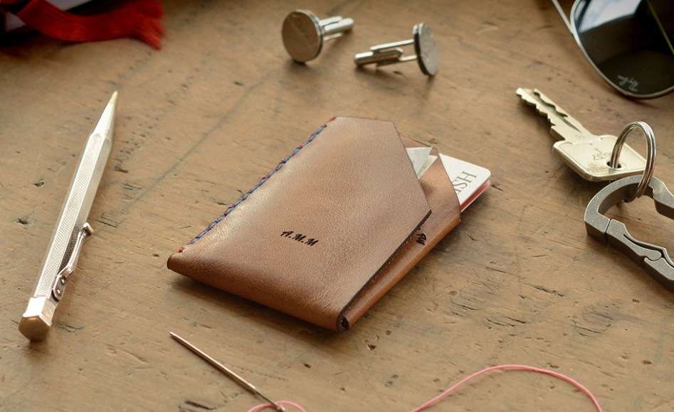 Wingback Wallet | The Coolector