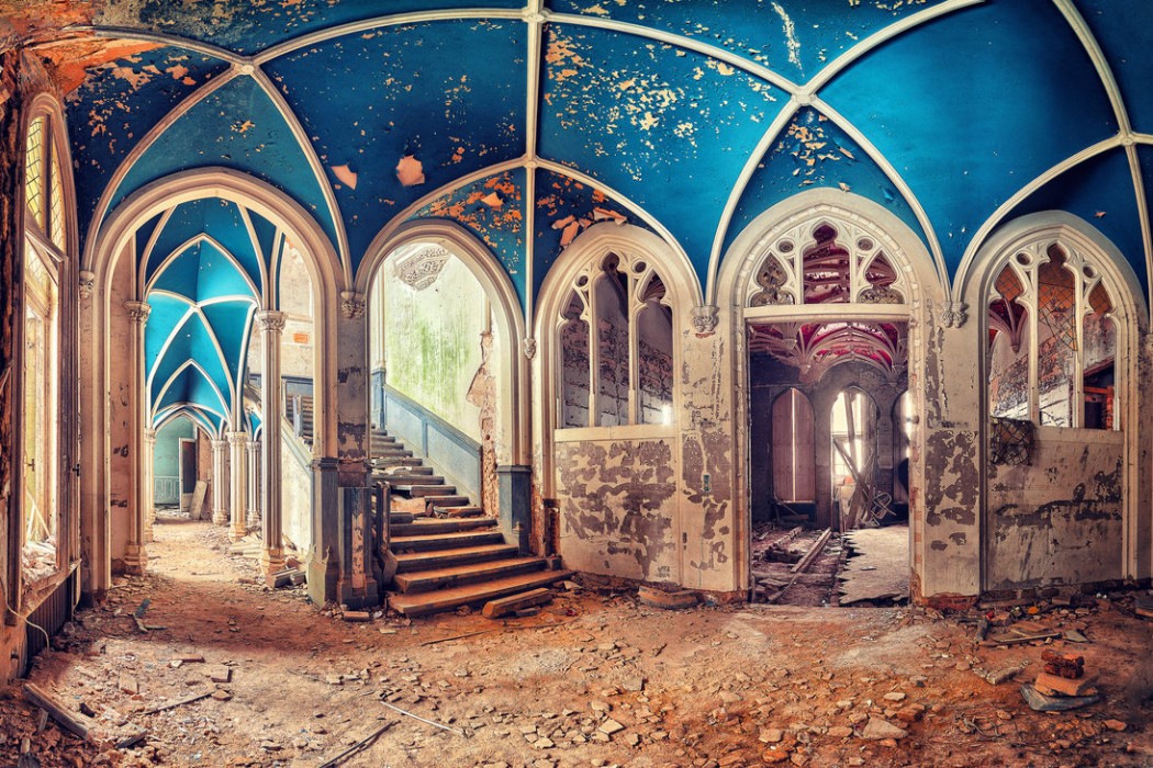 Matthias Haker Decay Photography | The Coolector
