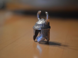 Finger Hat Viking Helmet | The Coolector