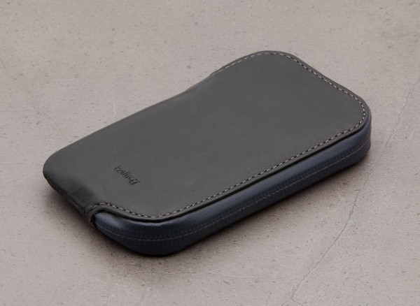 Bellroy Elements Phone Pocket | The Coolector