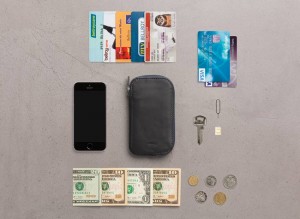 Bellroy Elements Phone Pocket | The Coolector