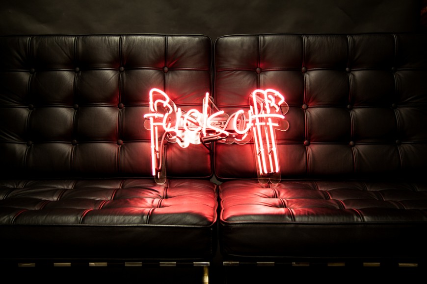 Neon MFG Signs | The Coolector