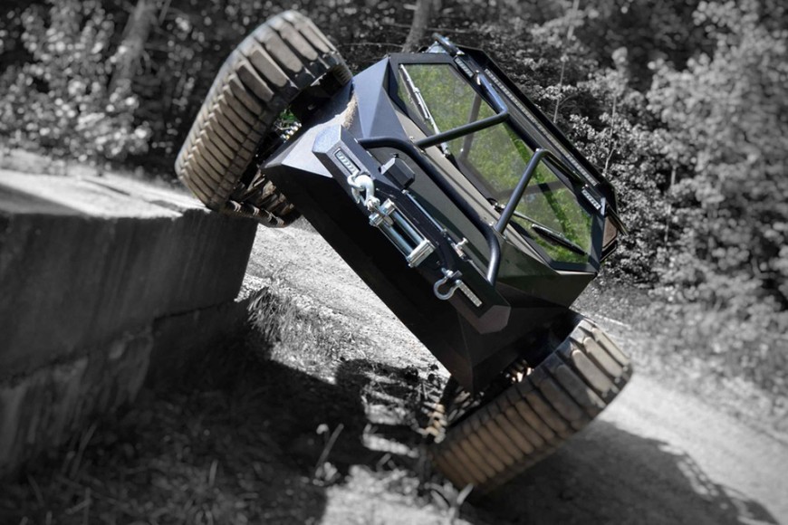 RIPSAW EV2 LUXURY TANK | The Coolector