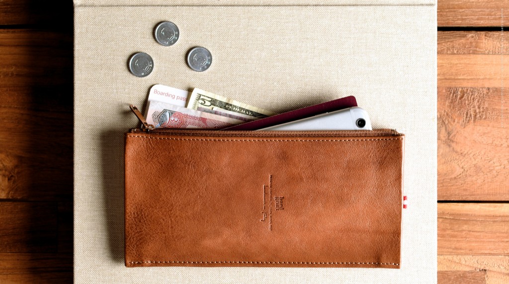 Hard Graft Trip Case and Notebook | The Coolector