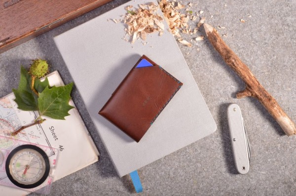 Wingback Card Holders | The Coolector