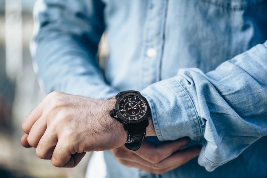 LIV Genesis X1-A Watches | The Coolector