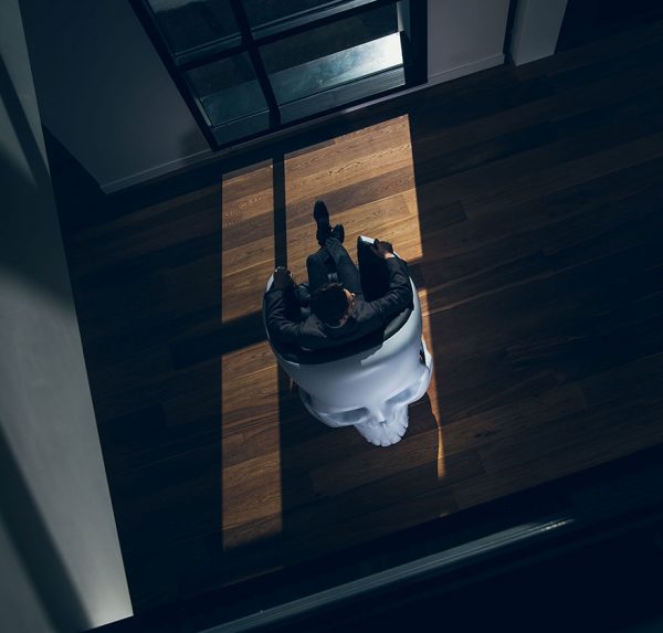 Gregory Besson Skull Armchair | The Coolector