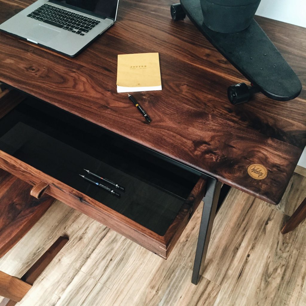 Top 5 Desks for a Creative Workspace | The Coolector