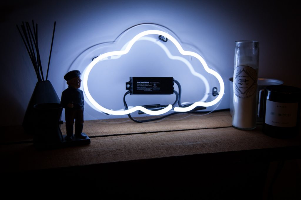 Neon MFG Neon Signs | The Coolector