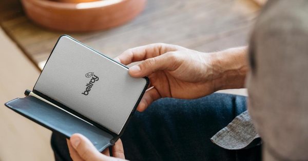 Bellroy Notebook Cover | The Coolector