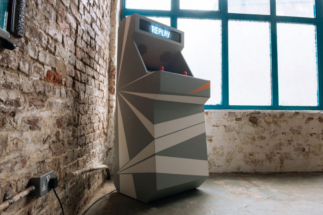 S-T-O-A Modern Arcade Cabinets | The Coolector