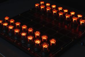 Nixie Chess Set | The Coolector