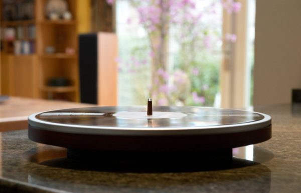 Wheel Vinyl Record Player | The Coolector