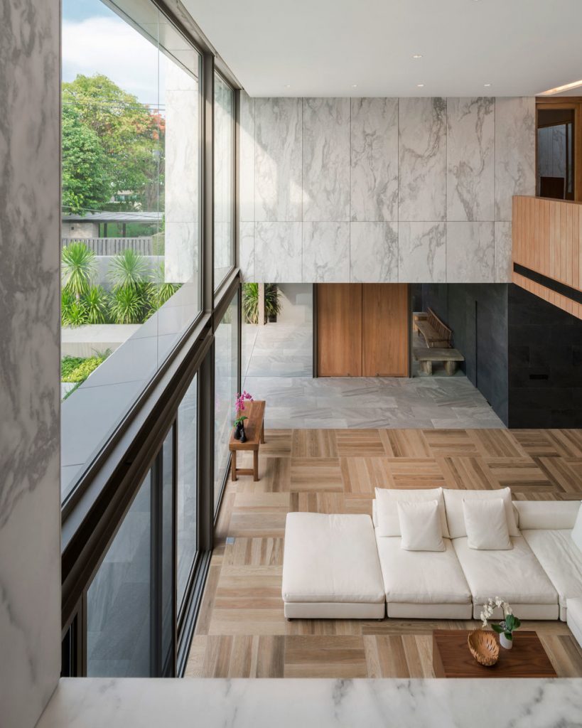 Marble House | The Coolector