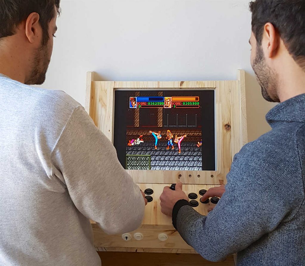 Retrogaming Arcade Cabinet | The Coolector