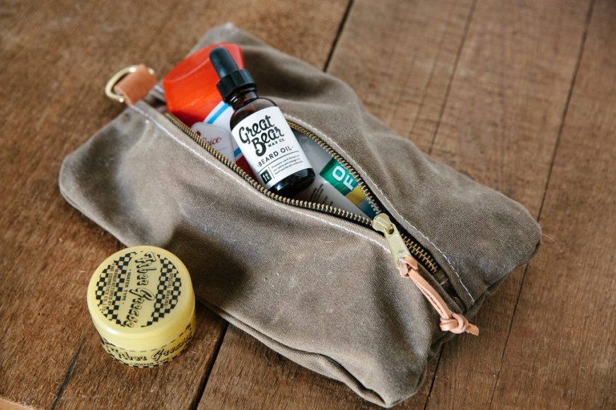 Loyal Stricklin Flat Pack Gear Stash | The Coolector