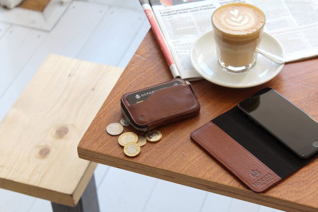 Nodus Compact Coin Wallet | The Coolector