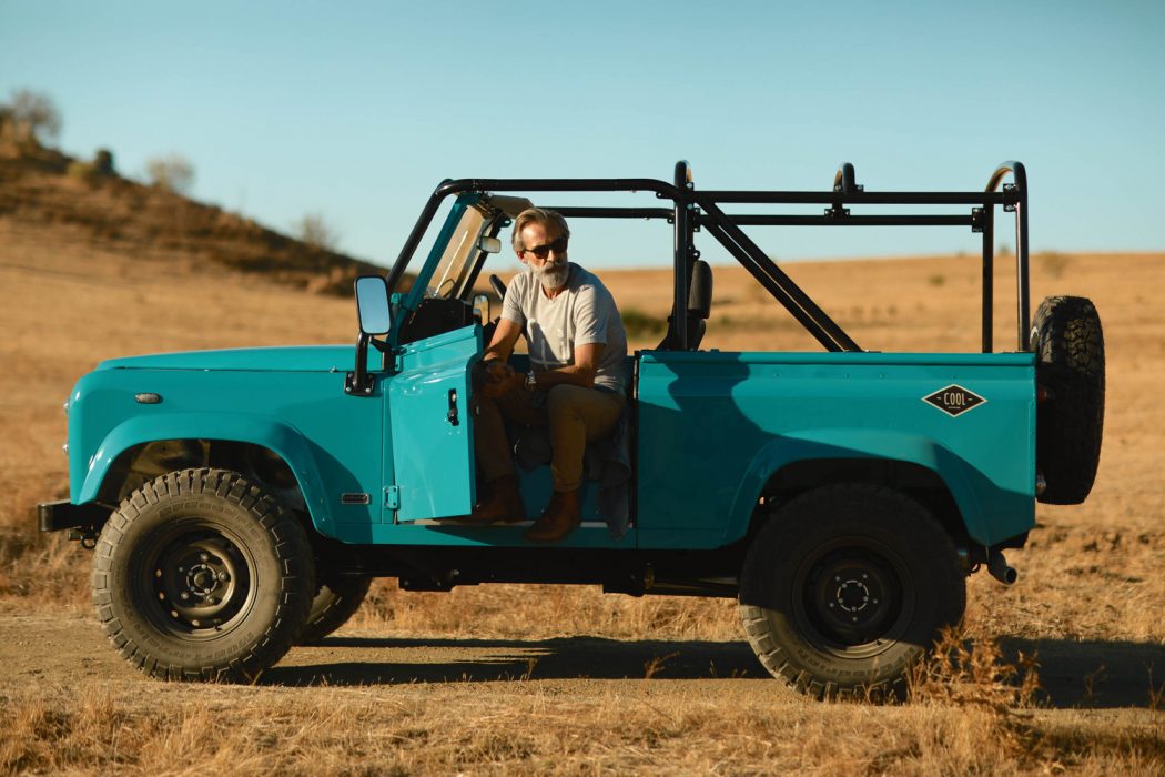 Cool N Vintage Light Blue Land Rover | The Coolector