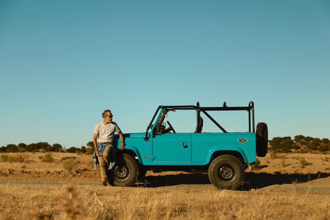 Cool N Vintage Light Blue Land Rover | The Coolector