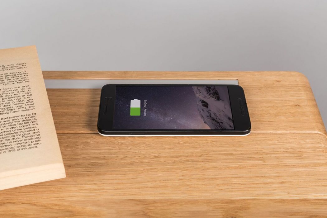 Smartables Multimedia Table | The Coolector