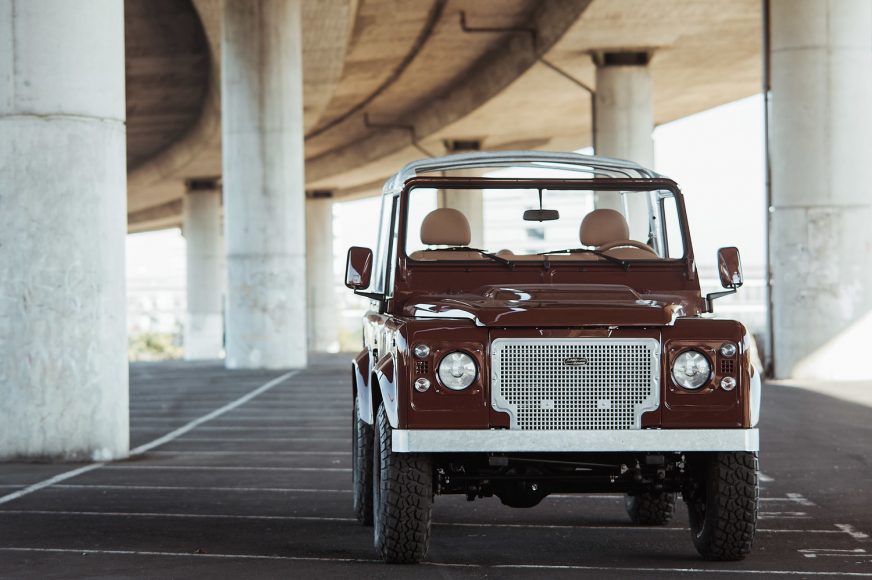 Cool & Vintage Brown Land Rover | The Coolector