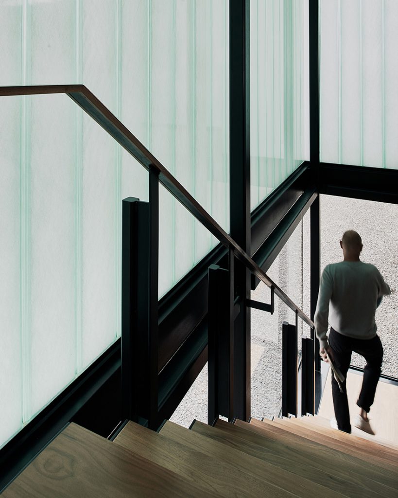 Silver House | The Coolector