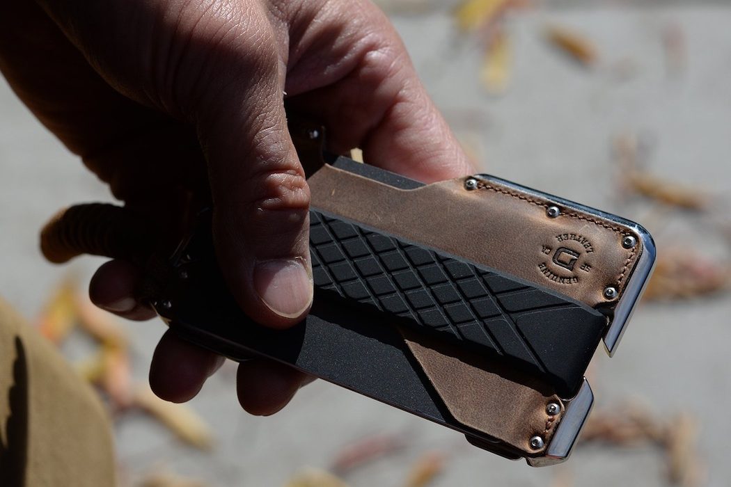 Dango D02 Dapper Wallet | The Coolector