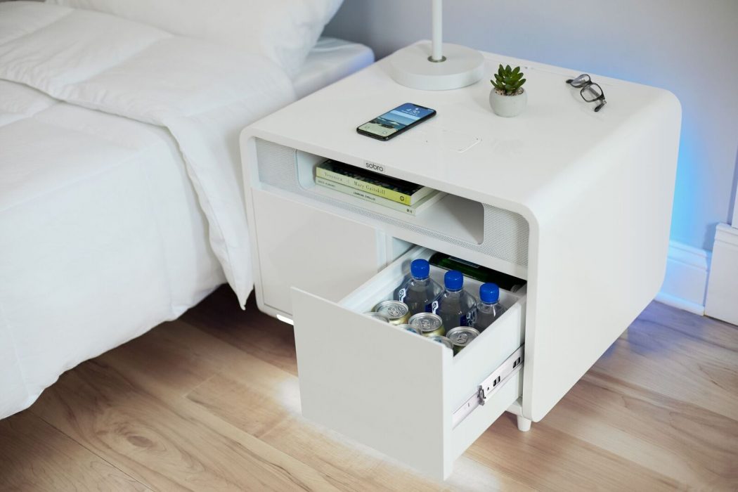 Sobro Smart Side Table | The Coolector