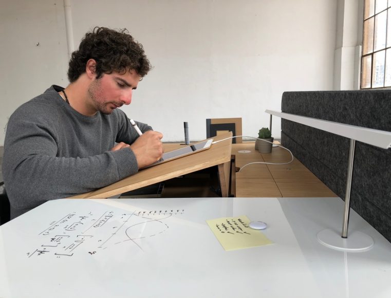Kollen Design Desk | The Coolector