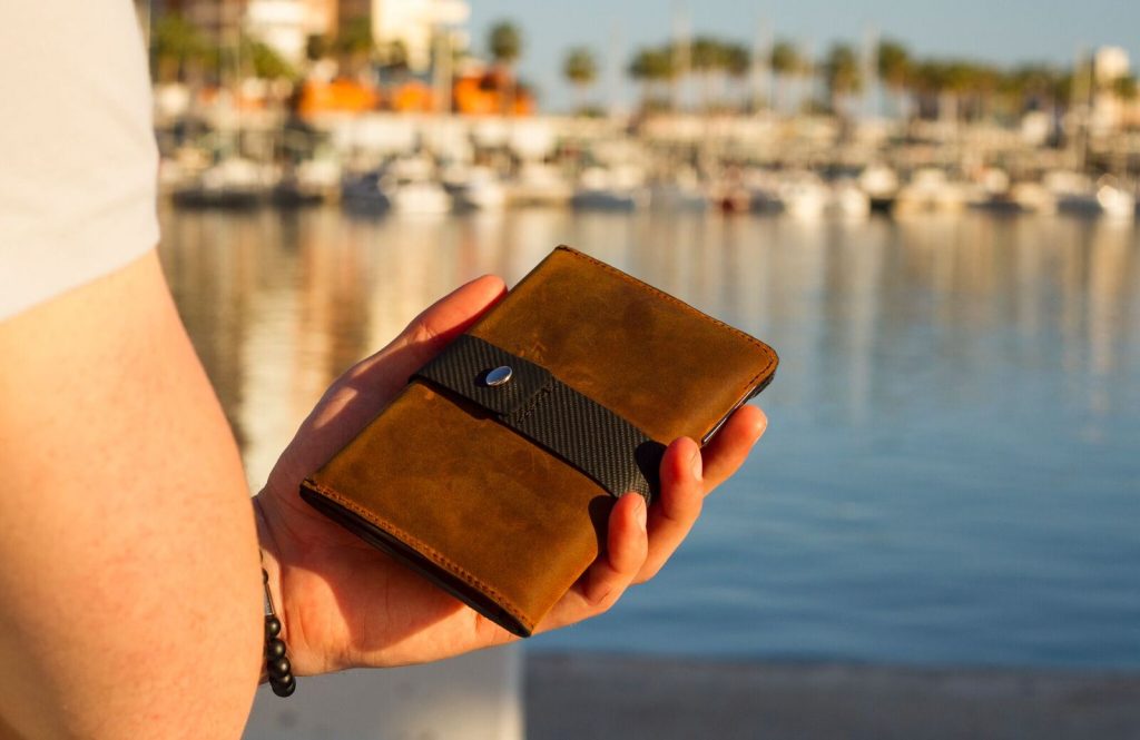 Vanacci Travel Wallets | The Coolector