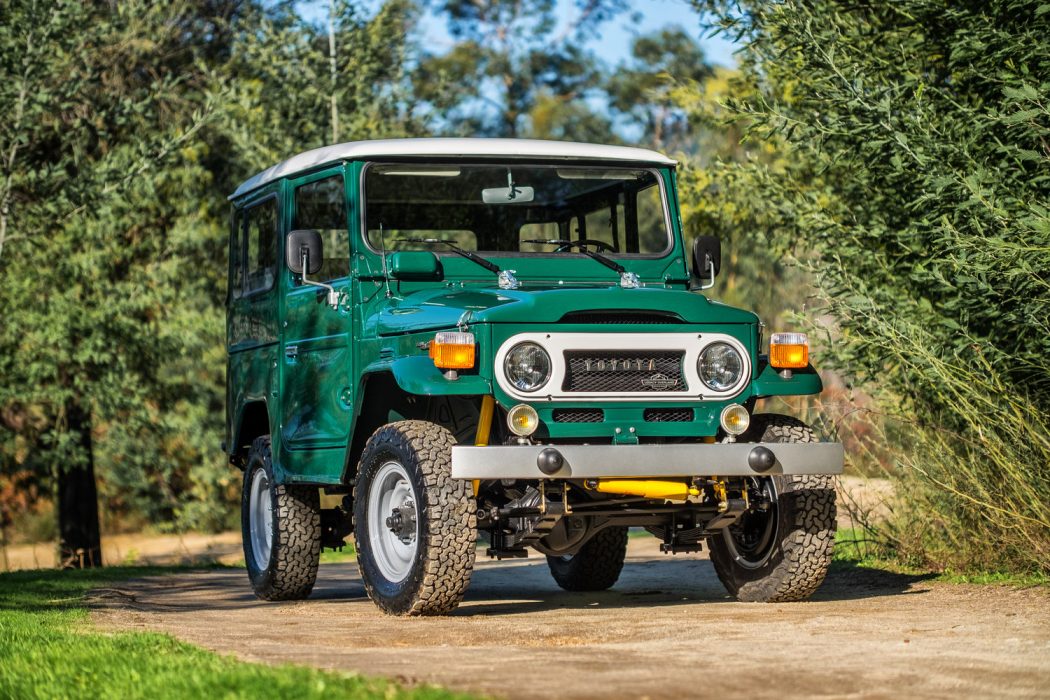 1977 Toyota Land Cruiser FJ-40 Hard Top | The Coolector