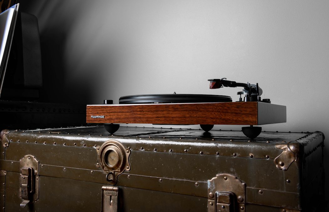 Fluance New Reference High Fidelity Turntables | The Coolector
