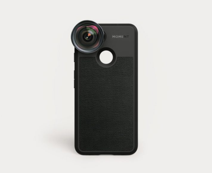 Moment Pixel Photo Case | The Coolector