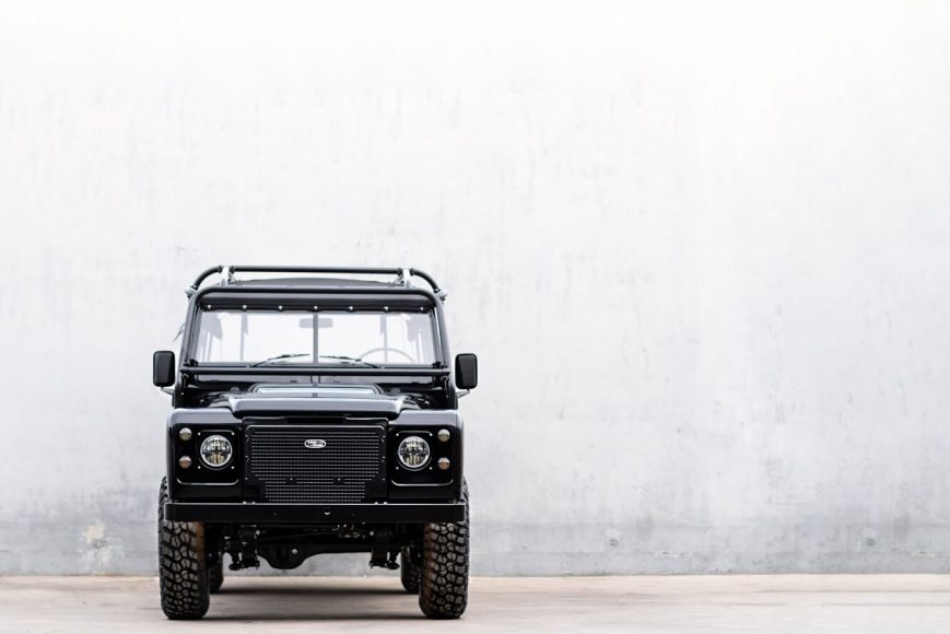 Cool & Vintage 1983 Blacked Out Defender | The Coolector