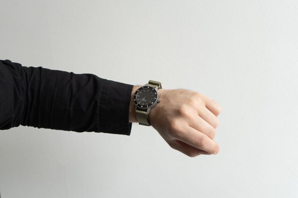Instrmnt D-Series Swiss Automatic Dive Watch | The Coolector
