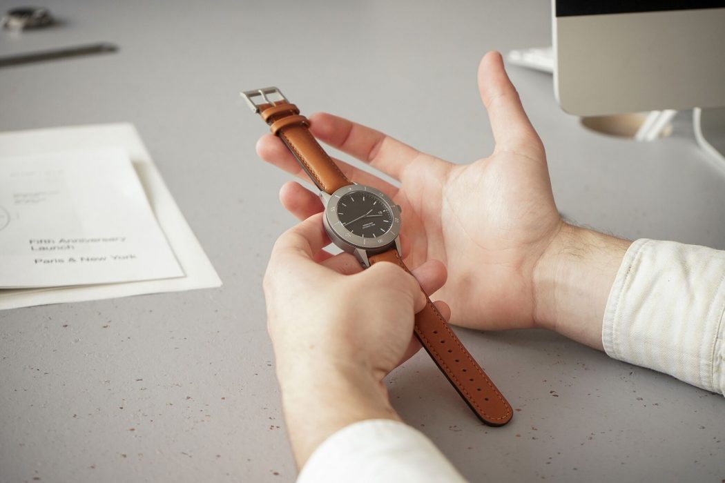 Instrmnt D-Series Swiss Automatic Dive Watch | The Coolector