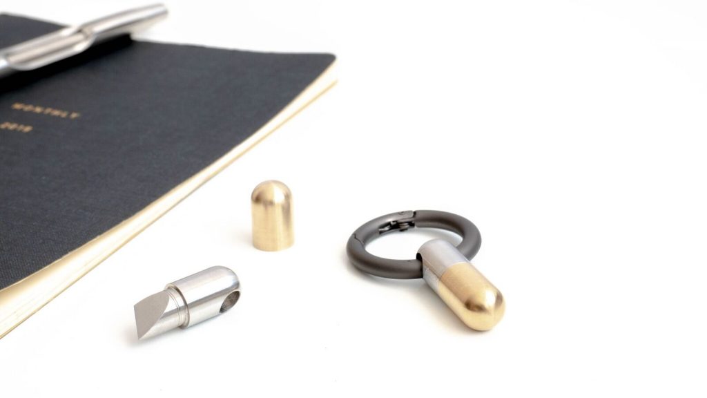 Microblade PILL™ Knife | The Coolector