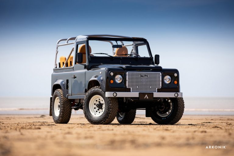Arkonik So-Cal Land Rover Defender | The Coolector