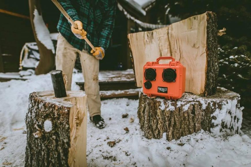 DemerBox Outdoor Bluetooth Speaker | The Coolector