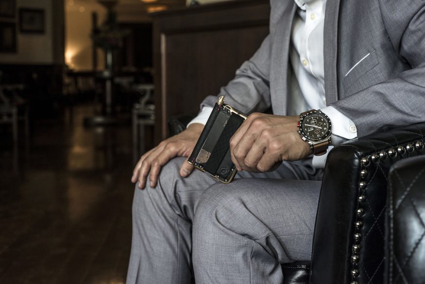 Dango 007 Goldfinger Wallet | The Coolector