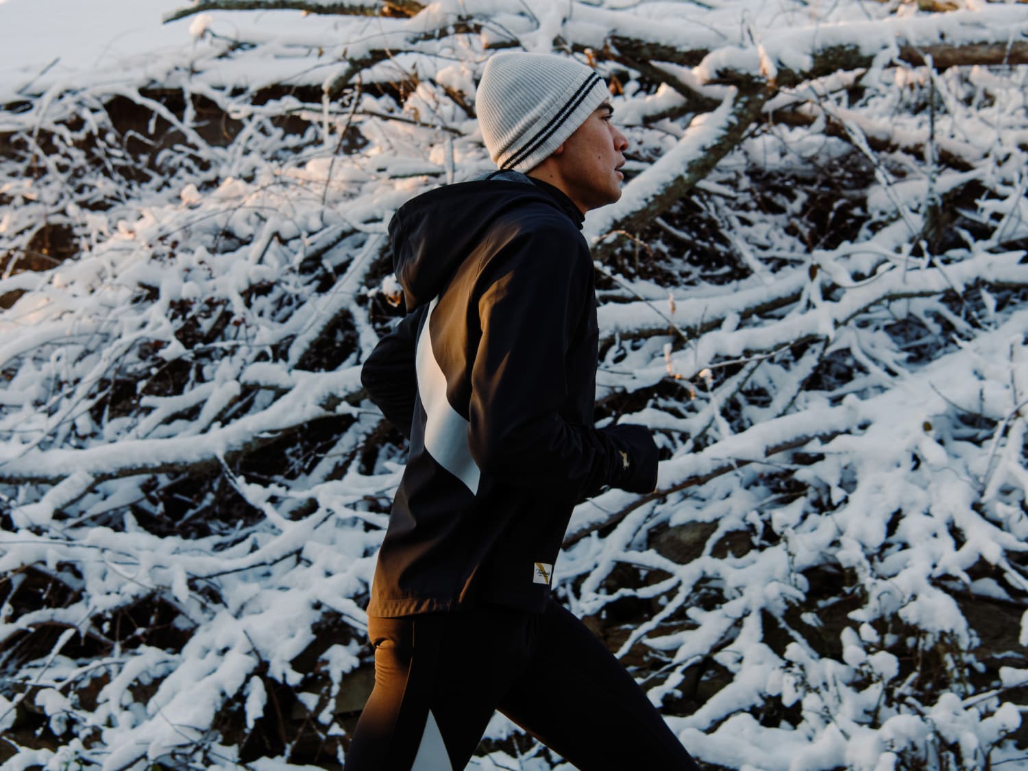 Tracksmith No Days Off Collection | The Coolector