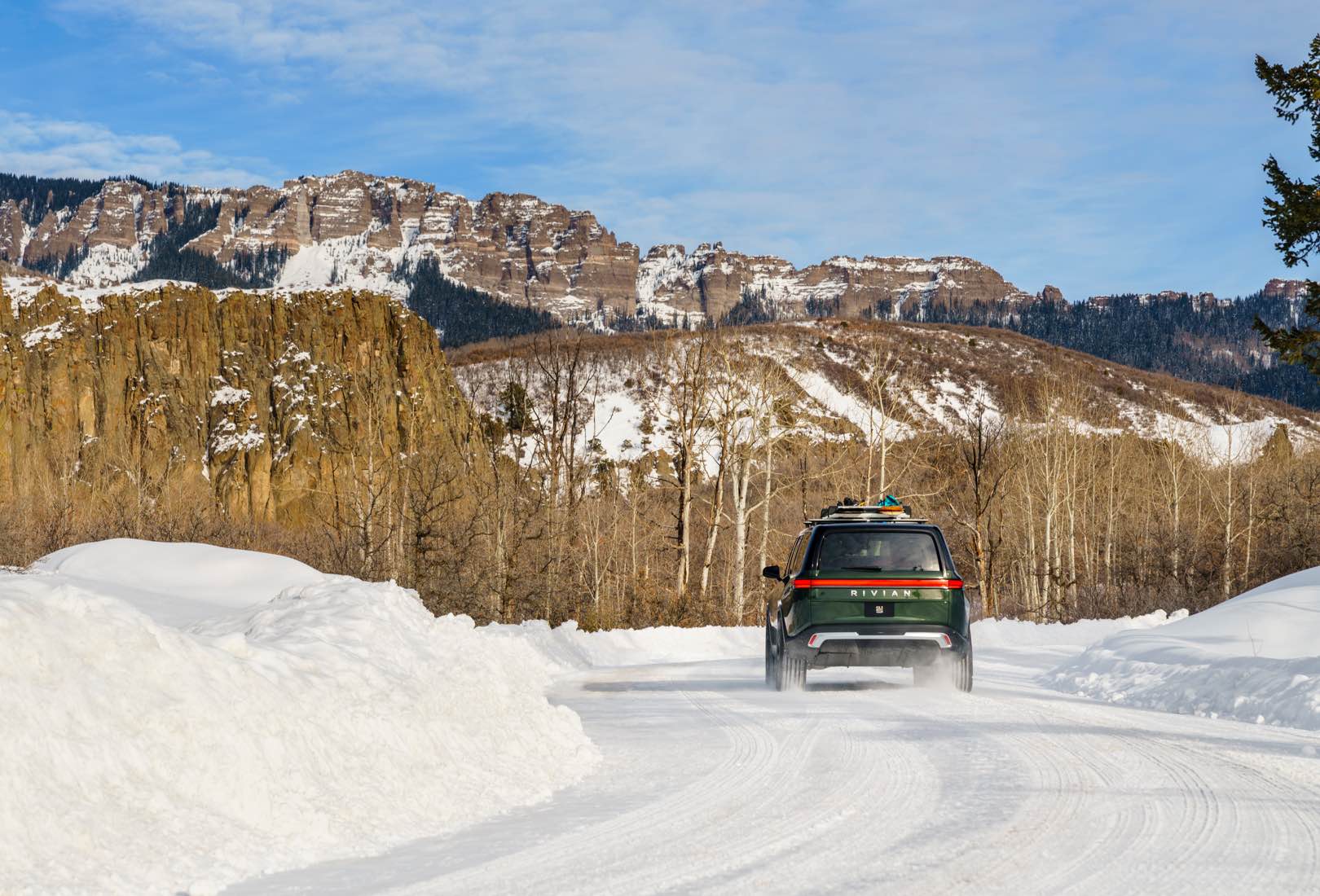 Rivian R1S Electric SUV | The Coolector