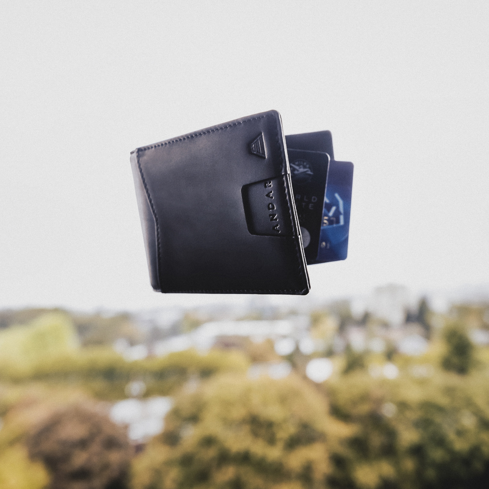 6 of the Best Minimalist Wallets for Men | The Coolector