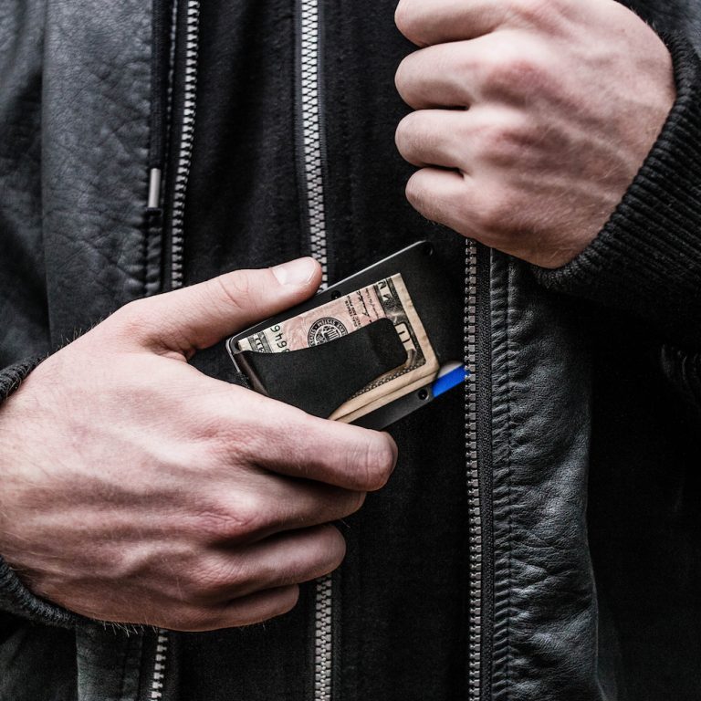 6 of the Best Minimalist Wallets for Men | The Coolector
