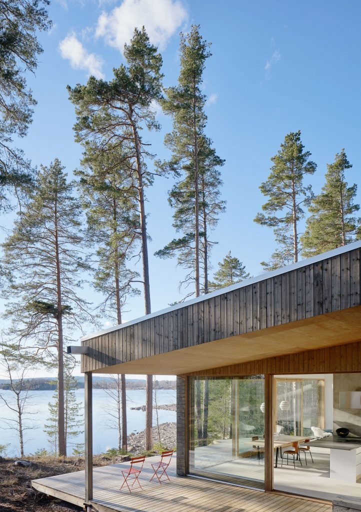 Lakeside House | The Coolector