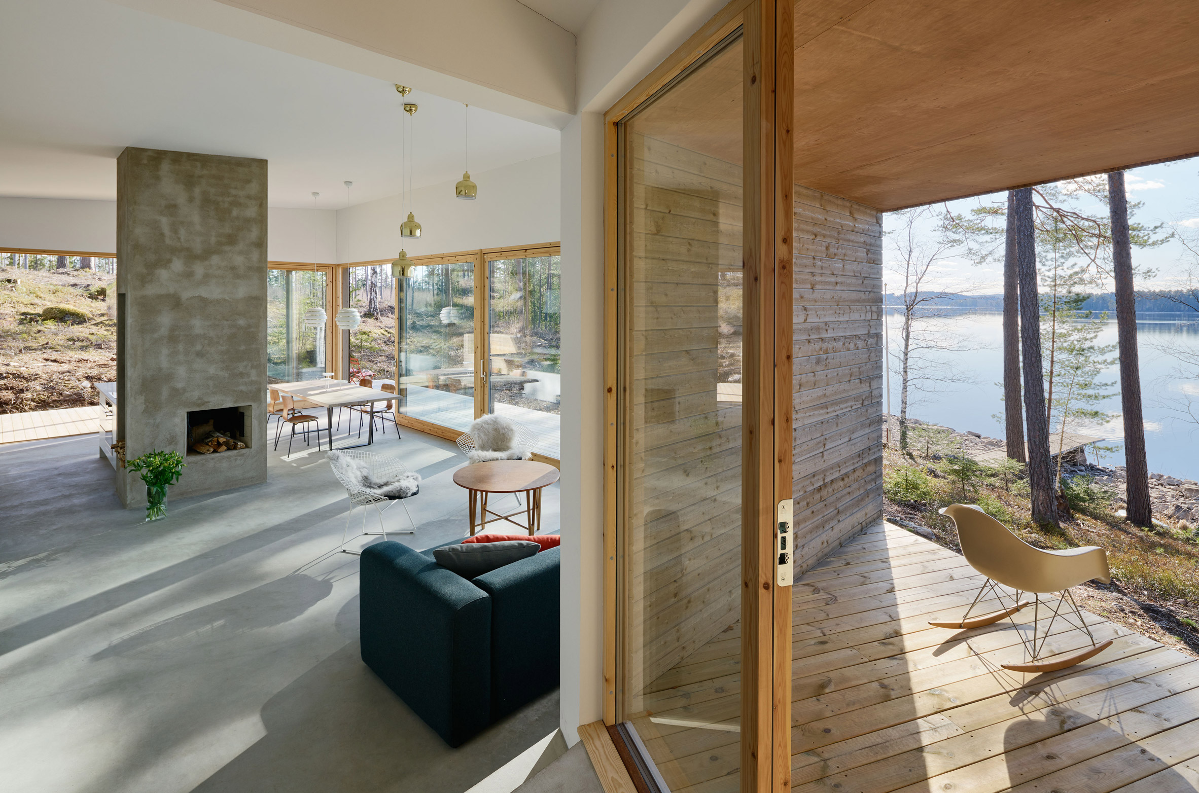 Lakeside House | The Coolector