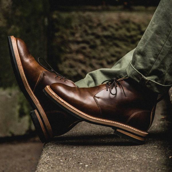Taylor Stitch Chukka Boots in Whiskey Eagle | The Coolector