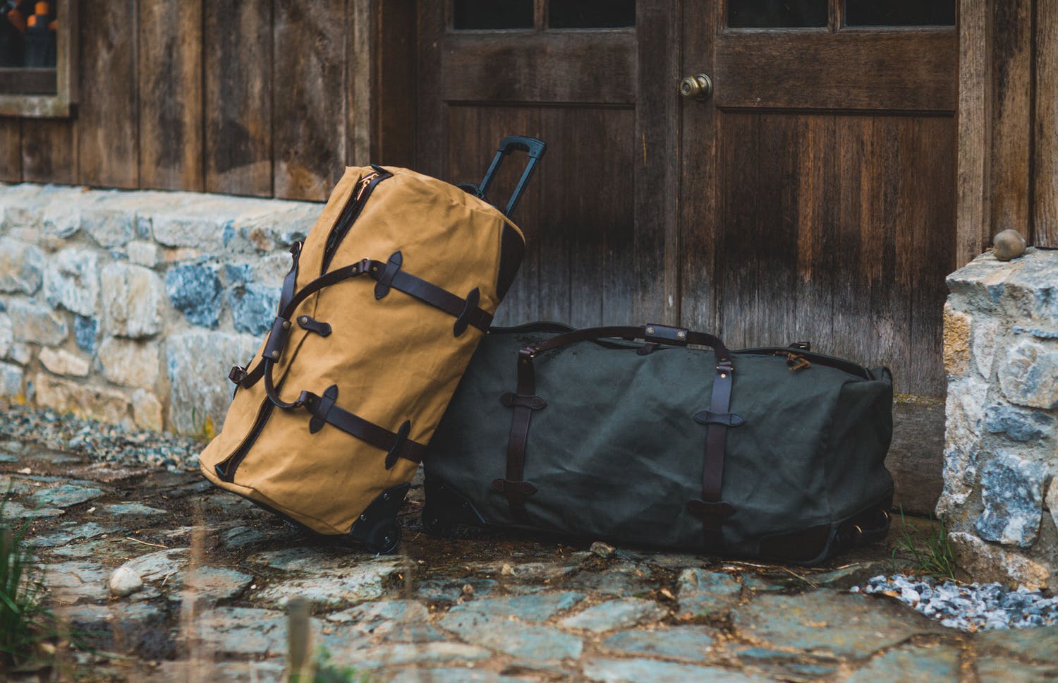 5 of the Best Filson Duffle Bags | The Coolector