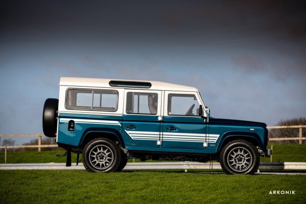 Arkonik PHANTOM D110 Land Rover | The Coolector